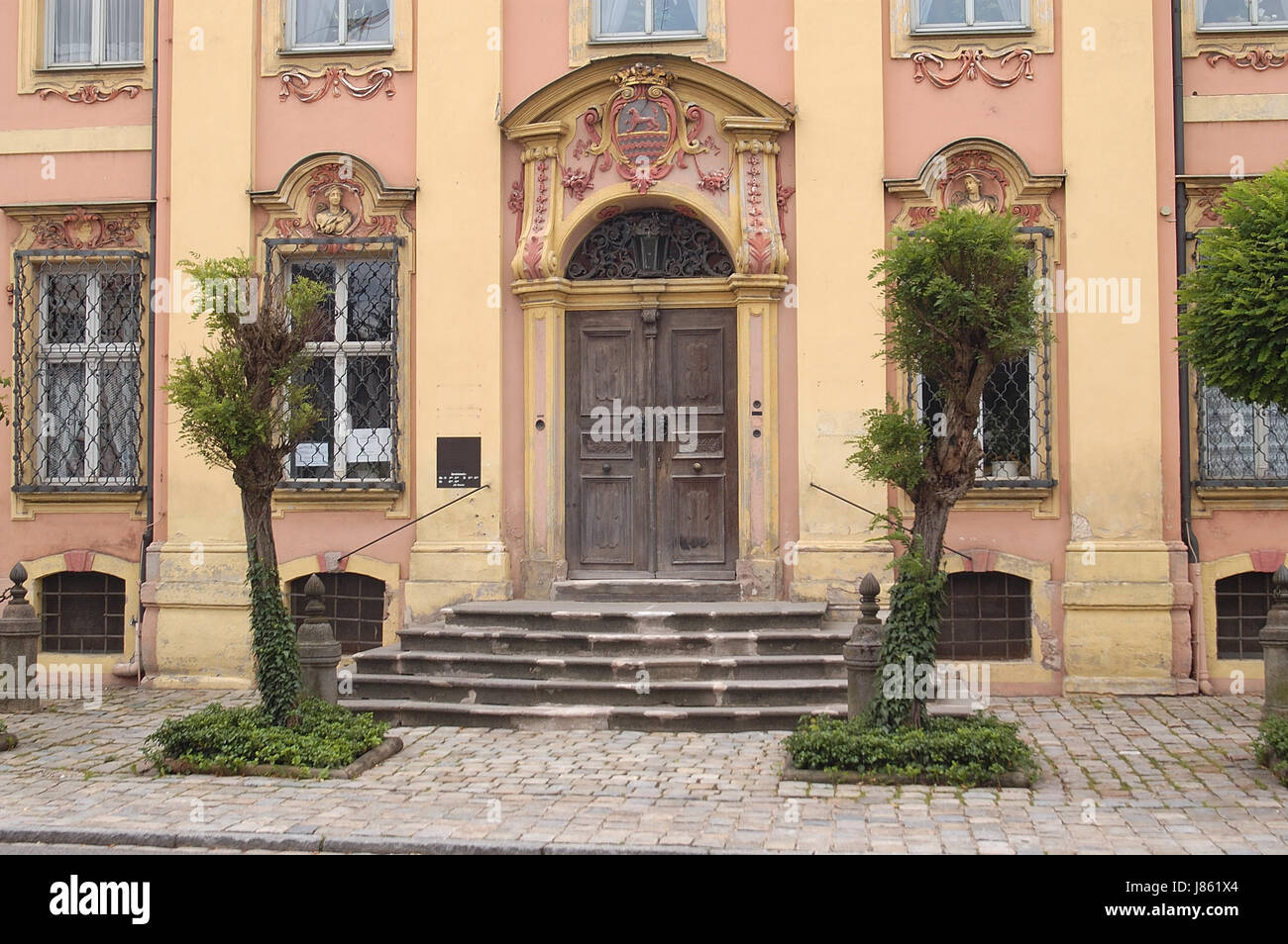 bavaria villa house building baroque sights entrance bavaria ...
