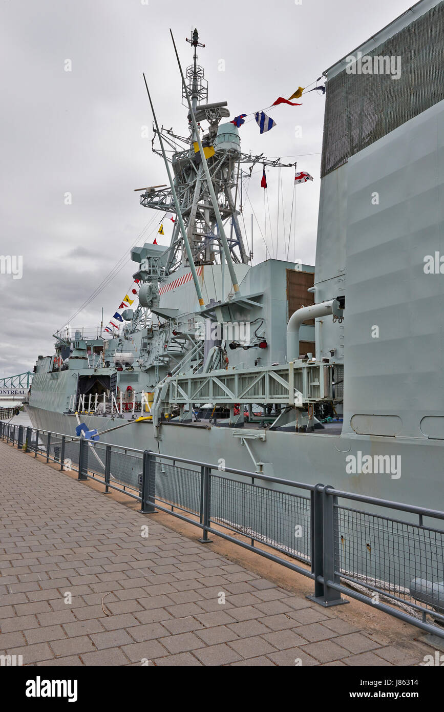 Halifax class frigate hi-res stock photography and images - Alamy