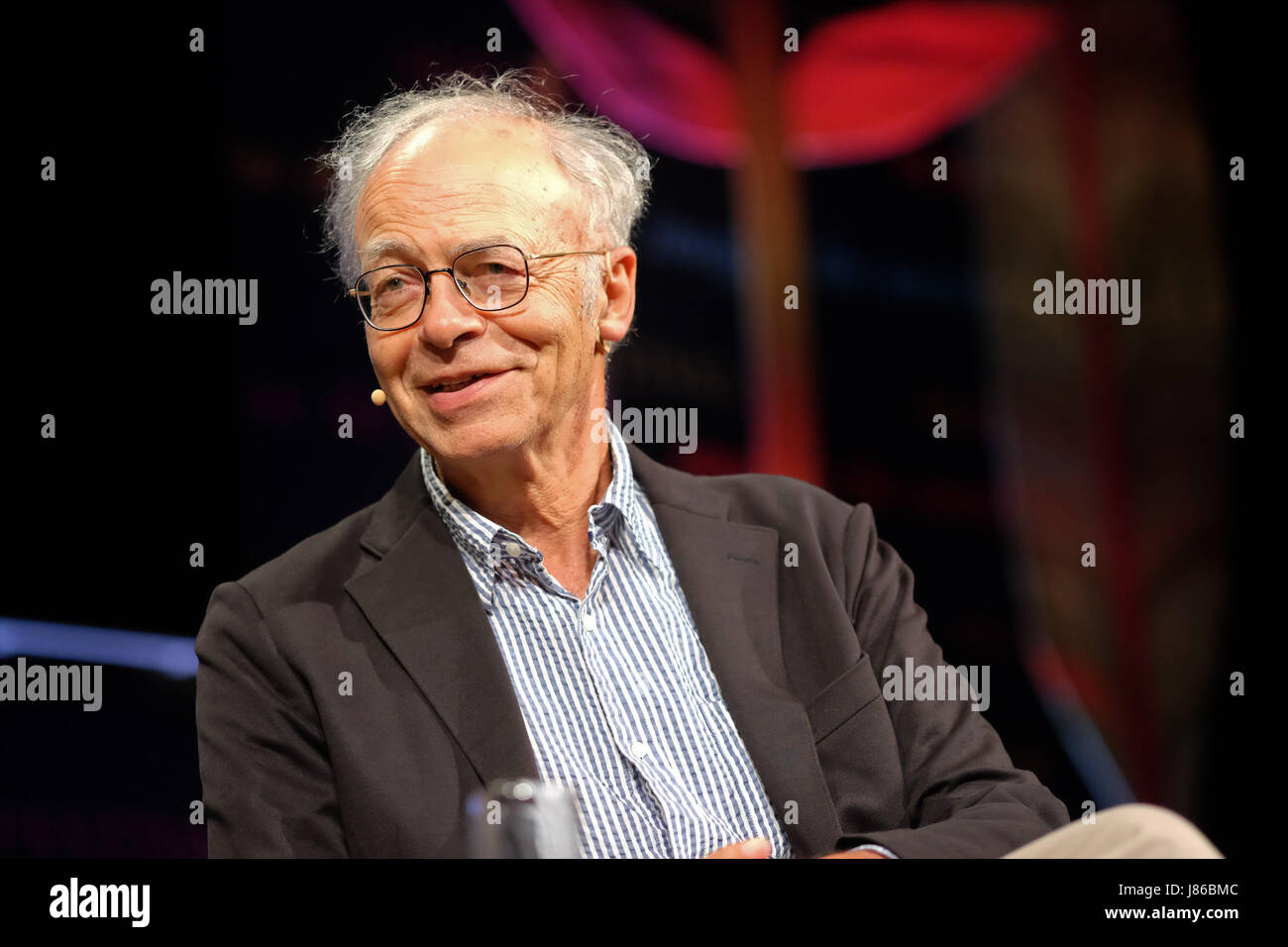 Peter singer and philosopher hi-res stock photography and images - Alamy