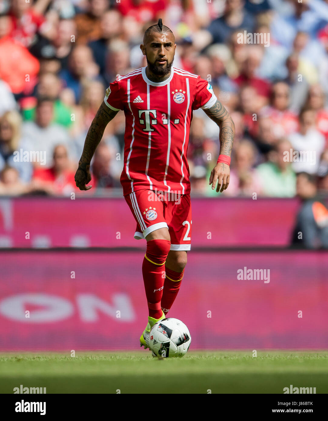 Munich's player Arturo Vidal during the German Bundesliga soccer match ...