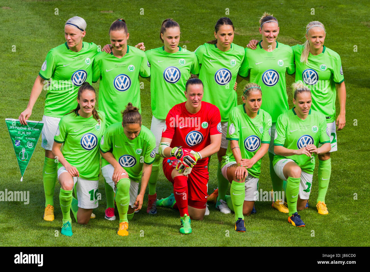 Wolfburg's women's soccer team poses for a group picture before the ...