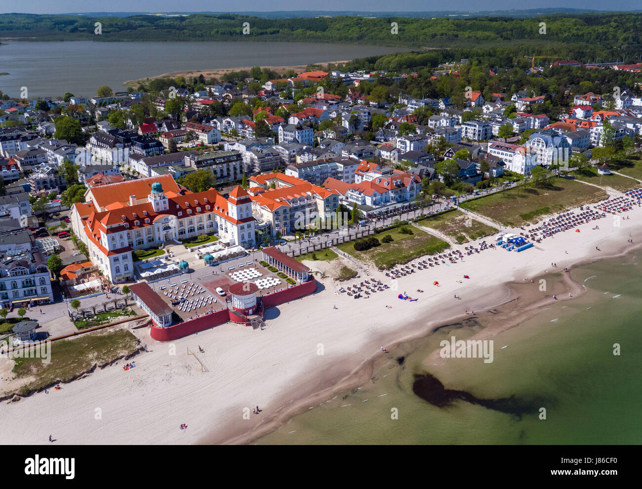 Binz, Germany. 18th May, 2017. The over 100 year old spa house with its ...
