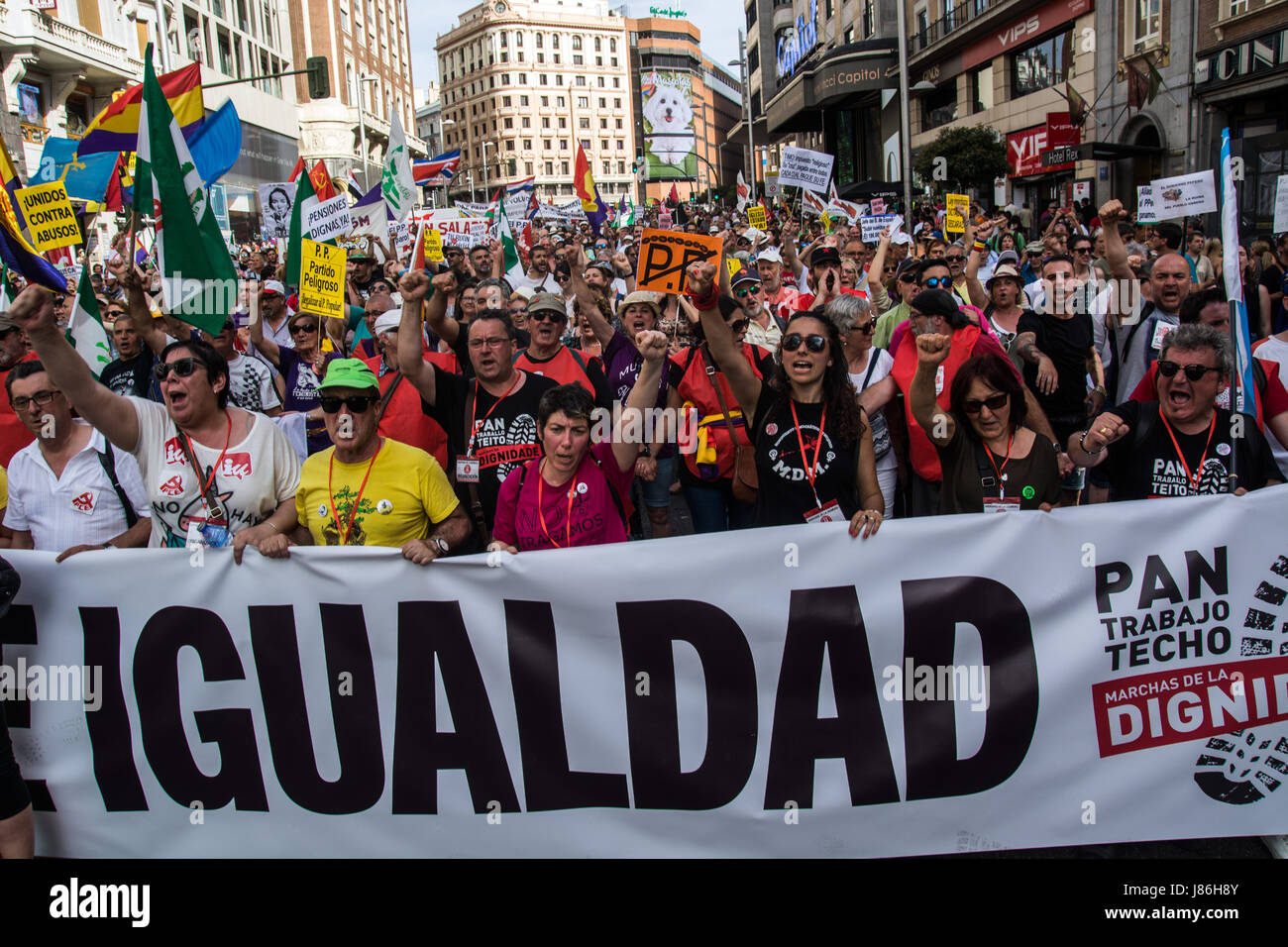 Equality under the law hi-res stock photography and images - Alamy