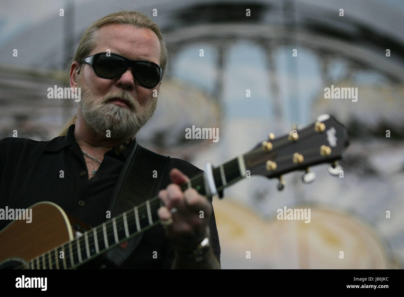 Allman brothers band in concert hi-res stock photography and images - Alamy