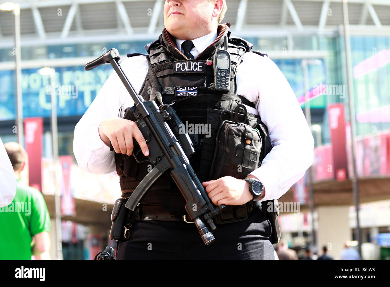Wembley, London, UK. 27th May, 2017. The Emirates FA Cup Final ...