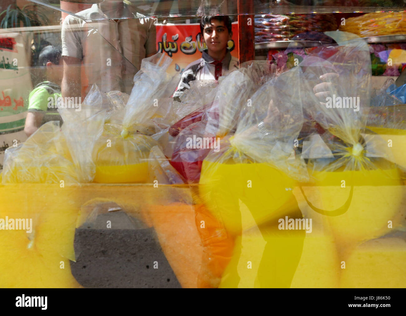 Iraqi syrian border hi-res stock photography and images - Alamy
