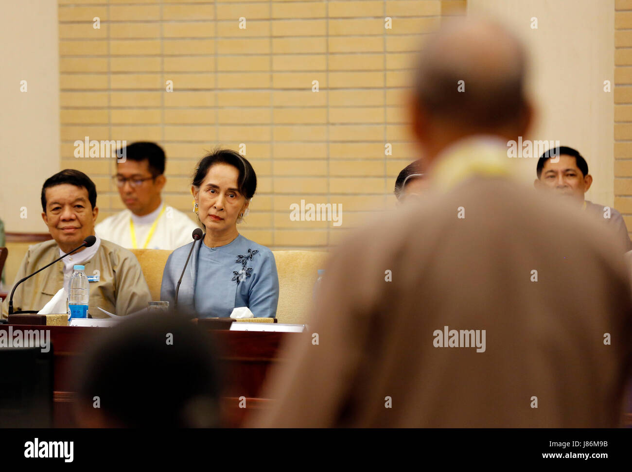 Nay Pyi Taw, Myanmar. 27th May, 2017. Myanmar State Counselor Aung San ...
