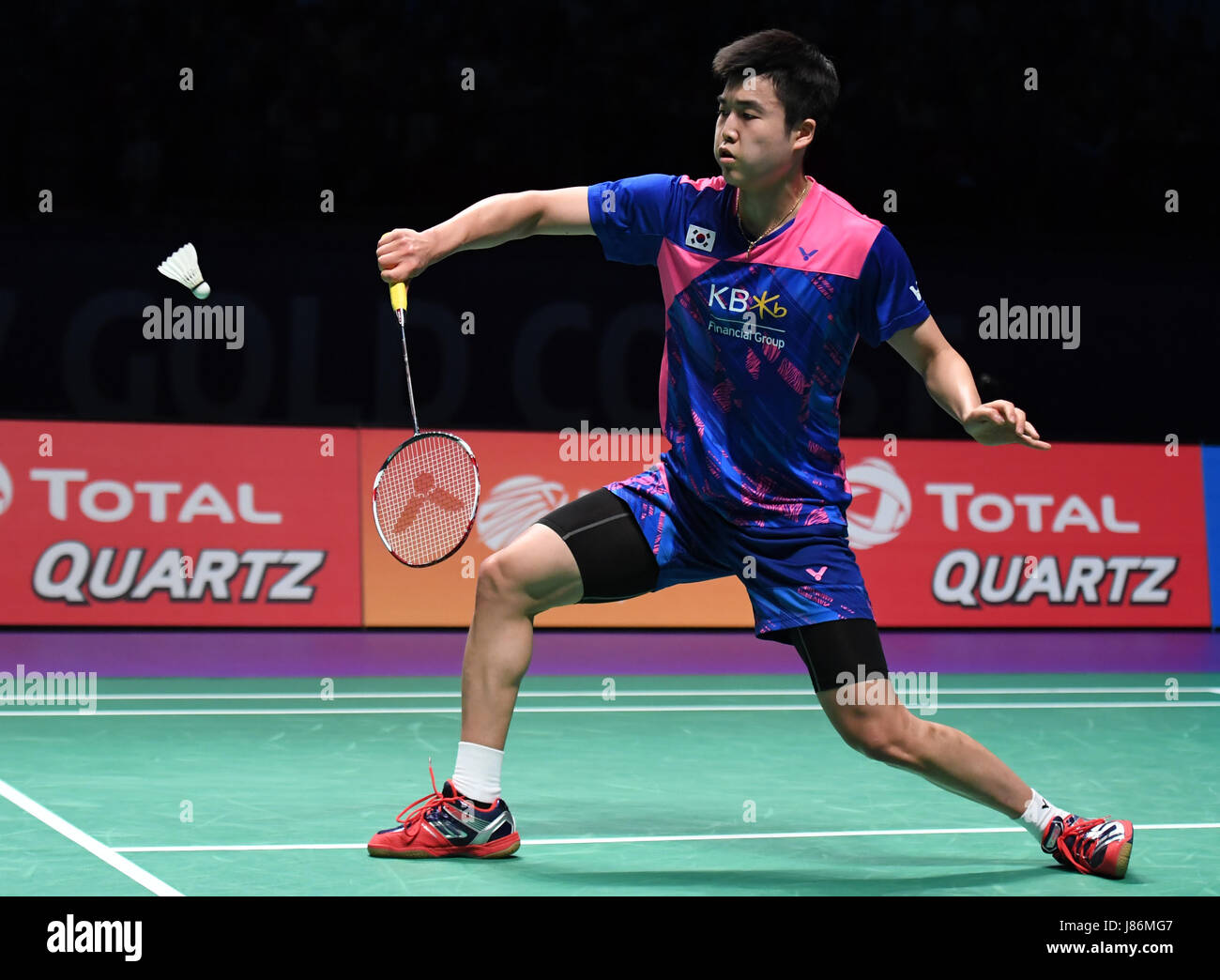 Gold Coast, Australia. 28th May, 2017. South Korea's Jeon Hyeok Jin returns the shuttlecock ...