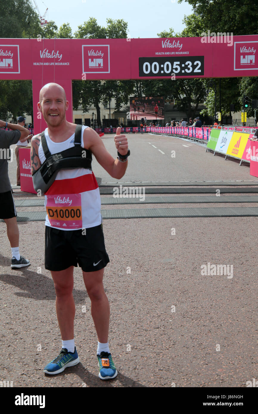 Derek rae marathon hi-res stock photography and images - Alamy