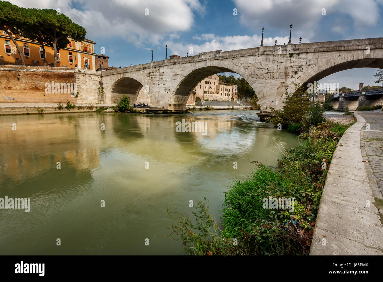 Italy tiberine island hi-res stock photography and images - Alamy