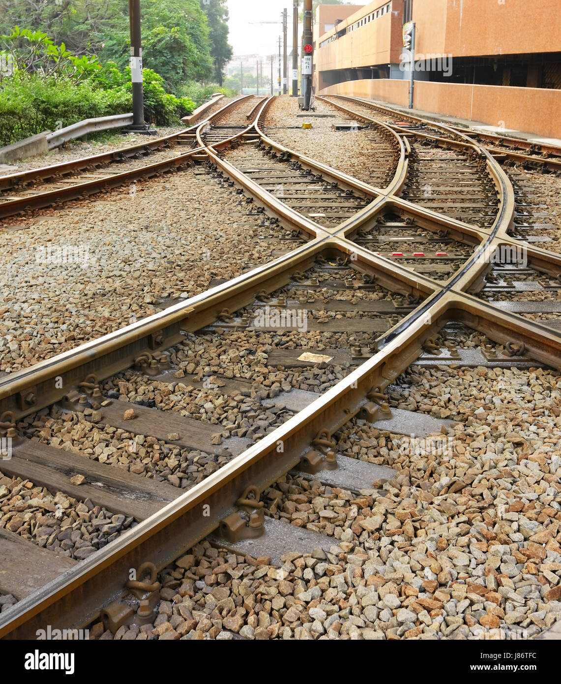 confusion mess crossing commuter crossroad change complexity station ...