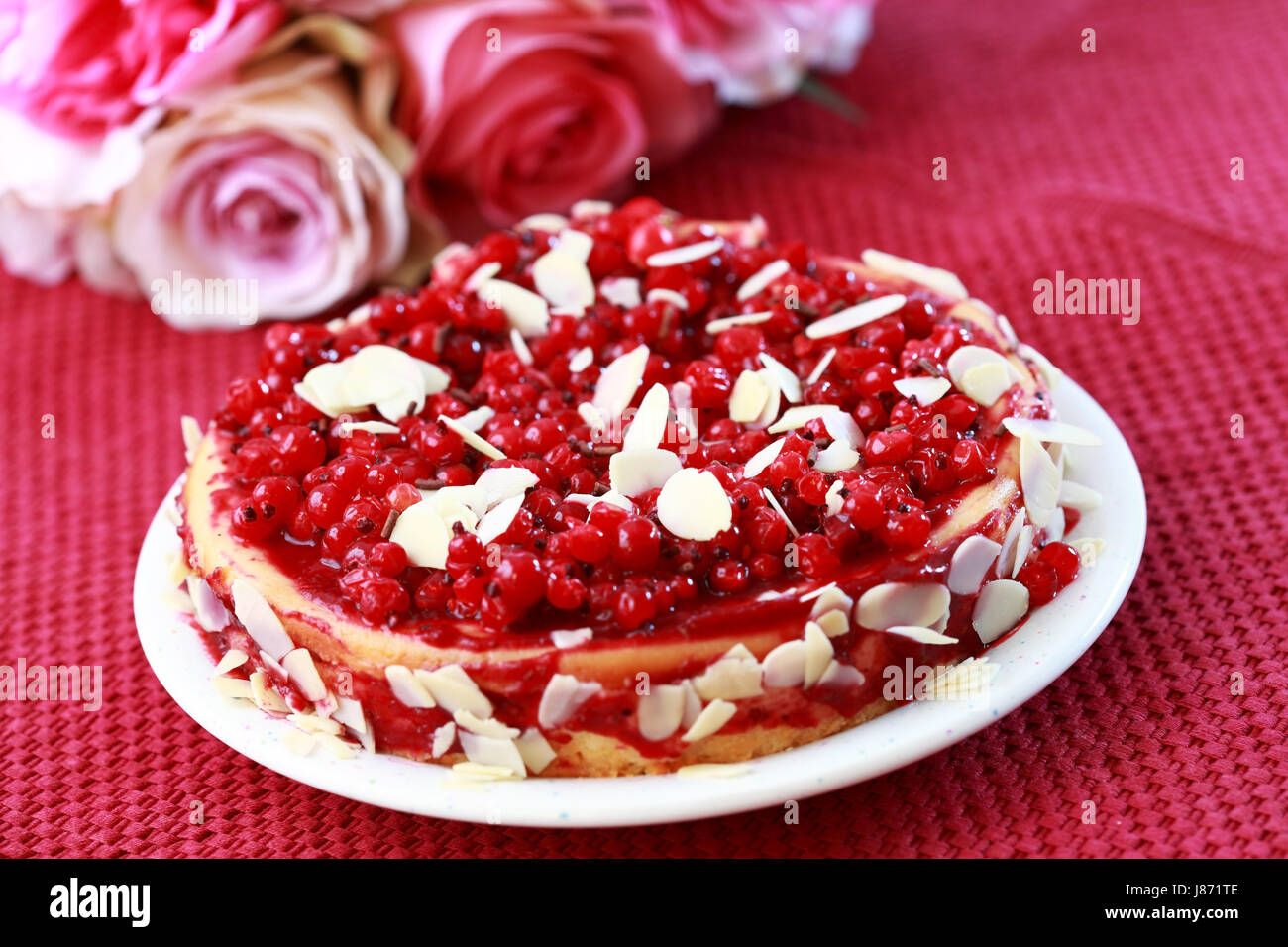 sugar, cake, pie, cakes, nut, almond, piece, section, segment, part ...