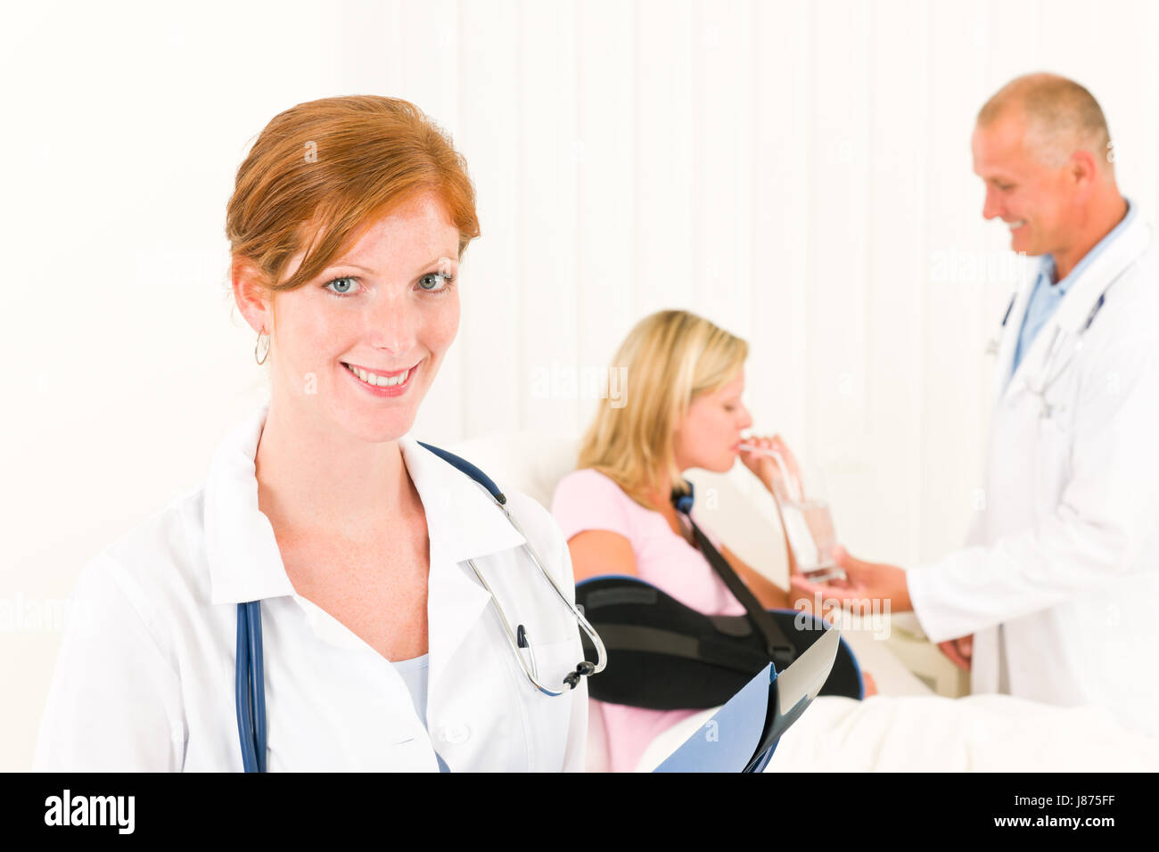 doctor, physician, medic, medical practicioner, woman, laugh, laughs ...