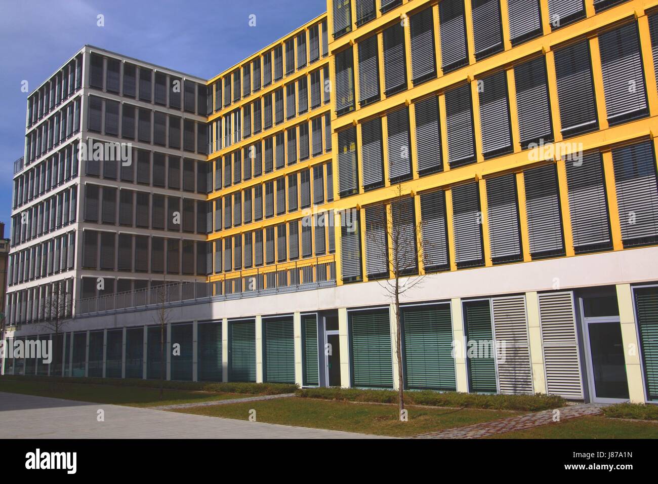 modern office complex Stock Photo - Alamy