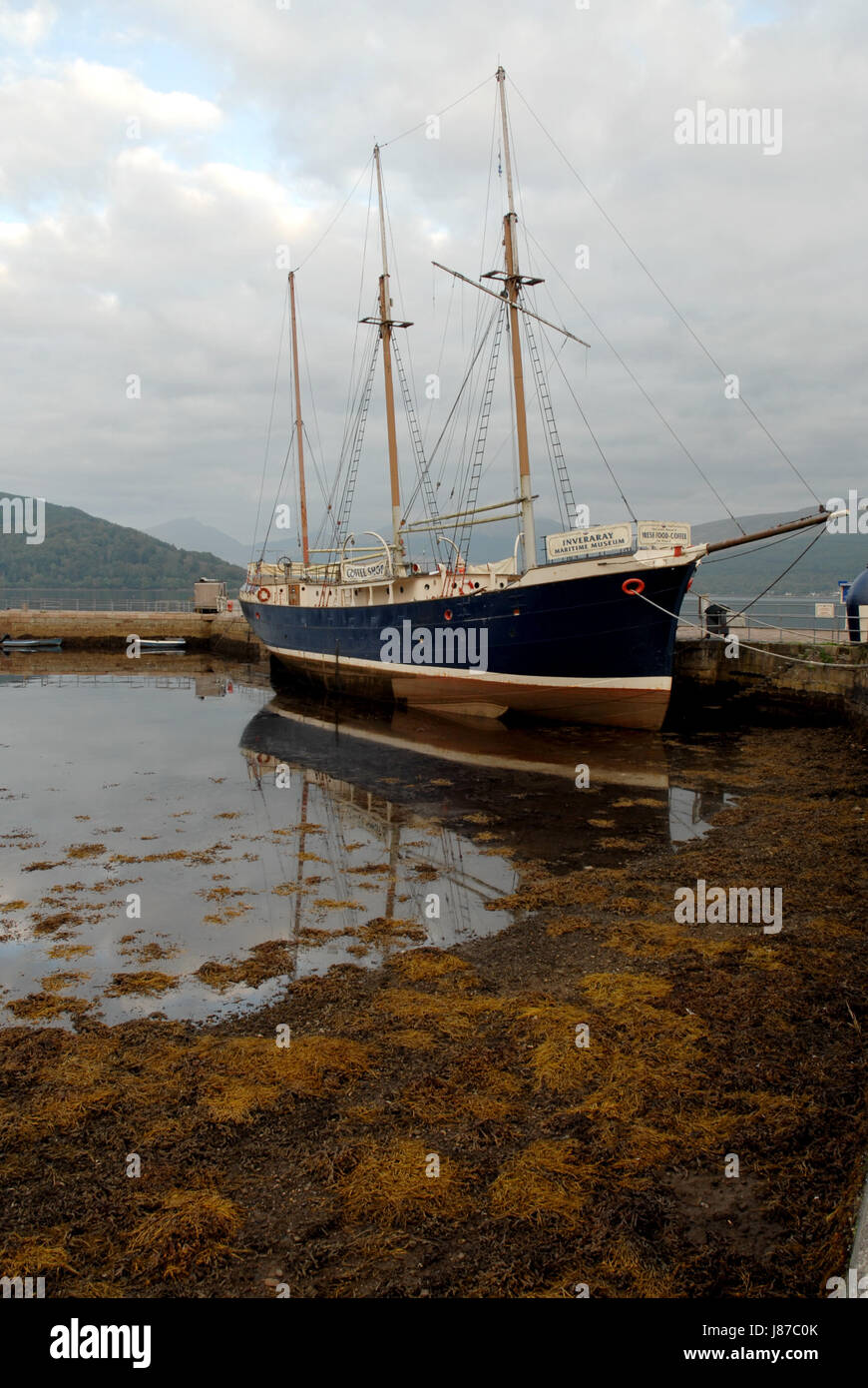 Retired ships hi-res stock photography and images - Alamy
