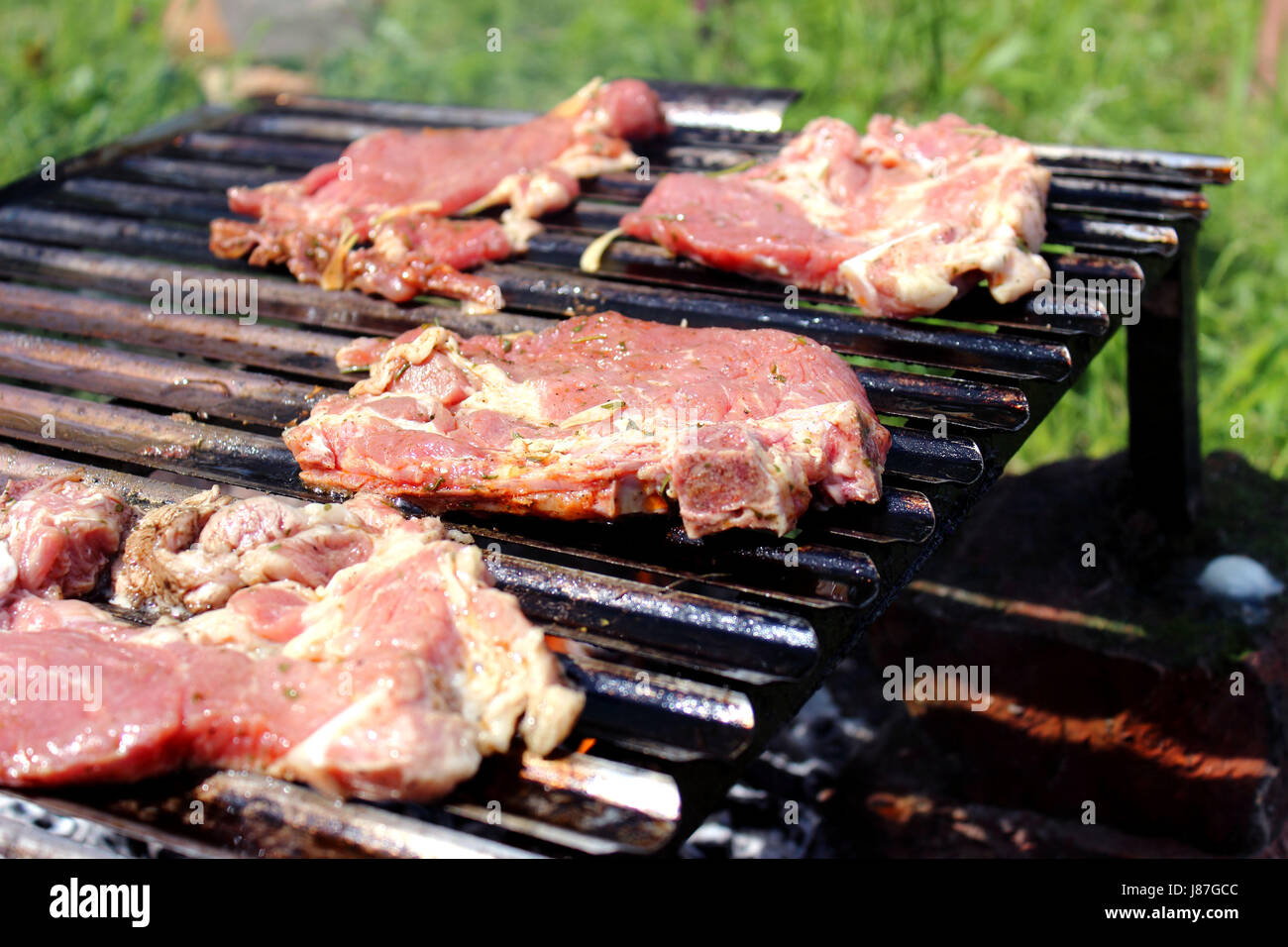 Bbq meat hi-res stock photography and images - Alamy