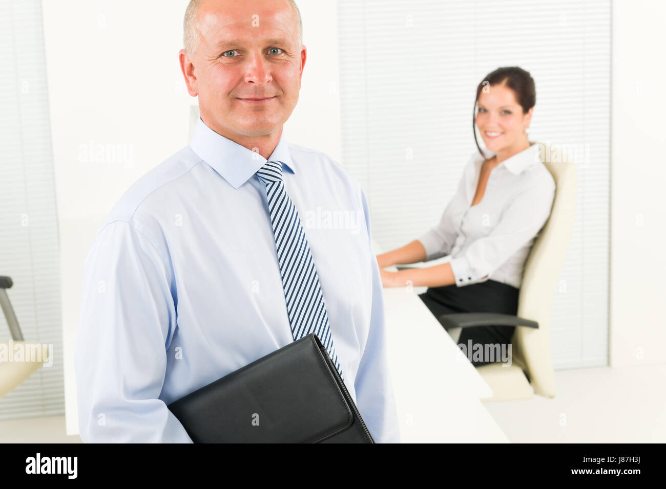 woman, office, leader, captain, chieftain, chief, boss, manager ...