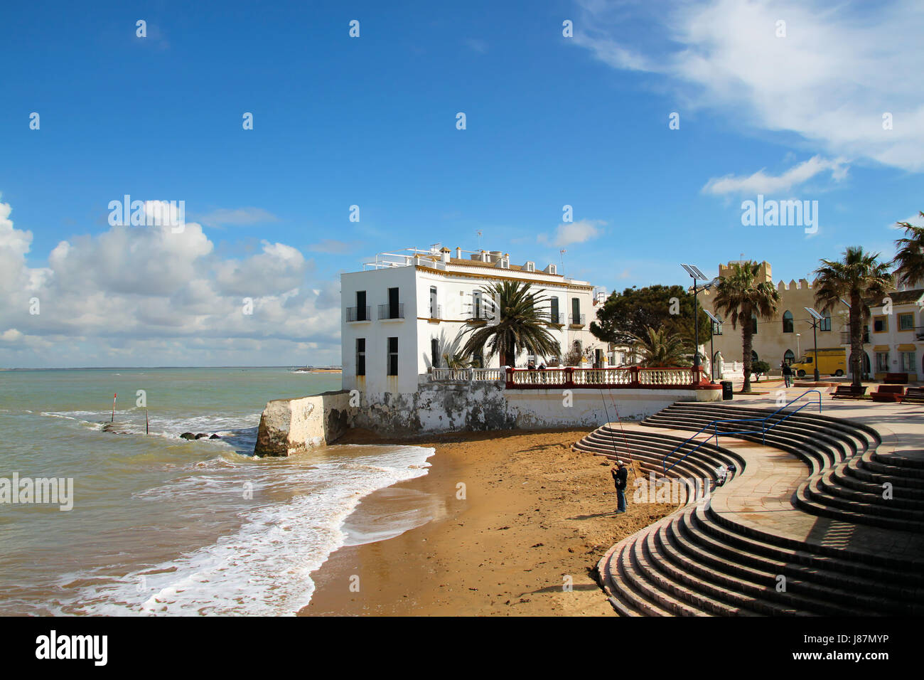 house, building, home, dwelling house, residential building, beach ...