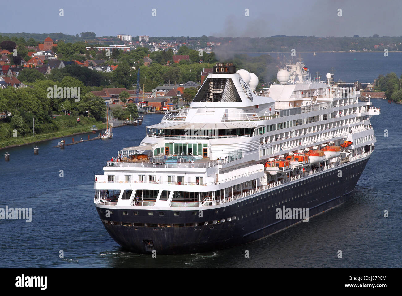 cruise ship on the kiel canal Stock Photo - Alamy
