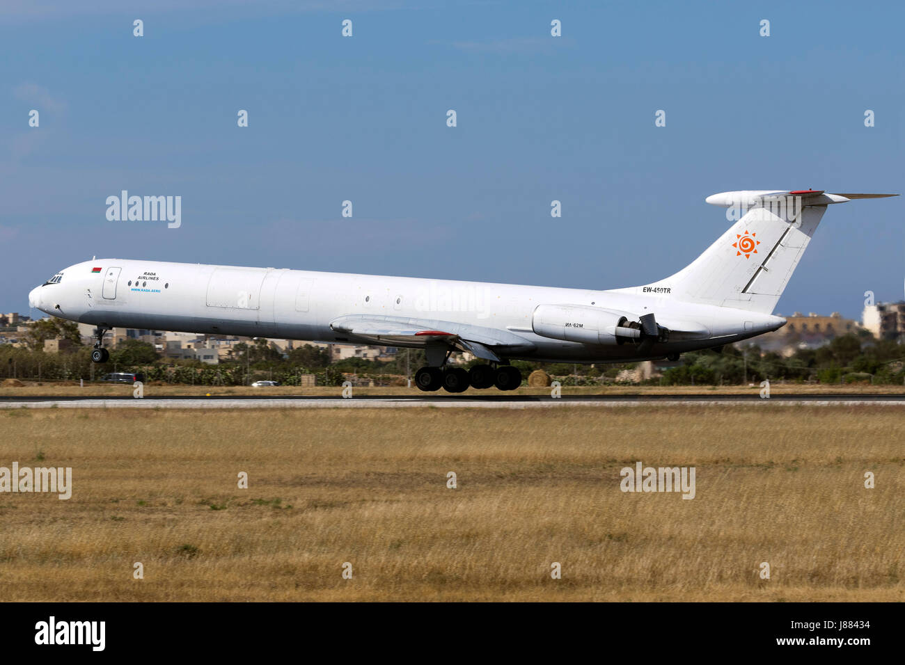 Ilyushin il 62 hi-res stock photography and images - Alamy