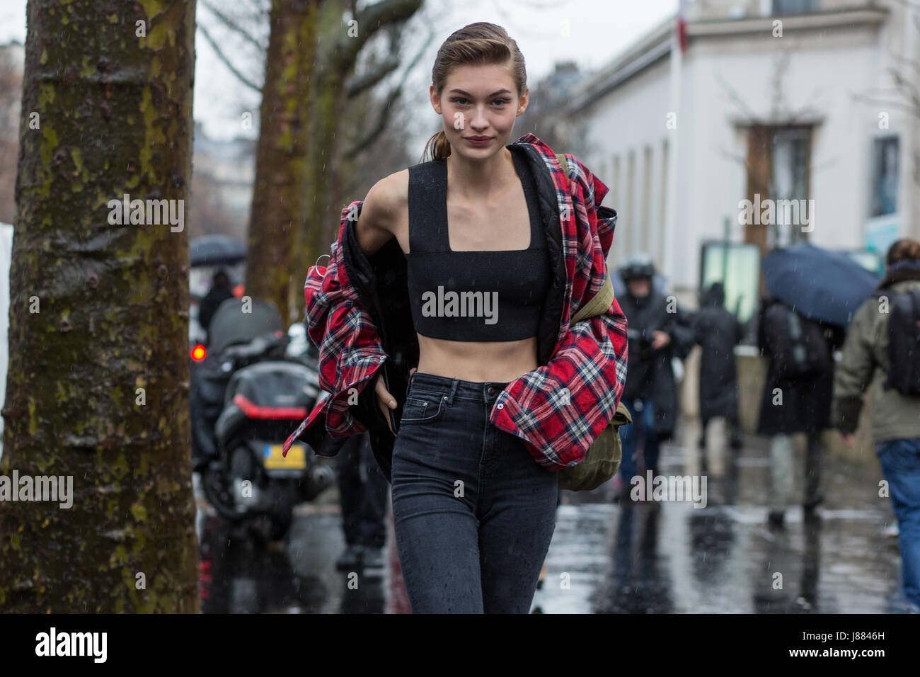 Elizabeth grace model hi-res stock photography and images - Alamy