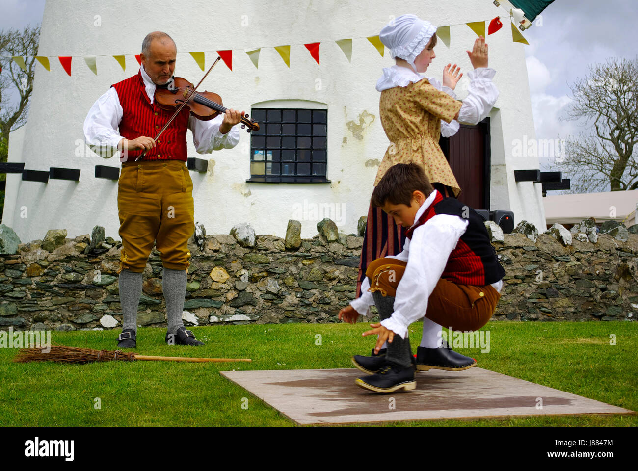 Traditional Welsh Group Stock Photo - Alamy