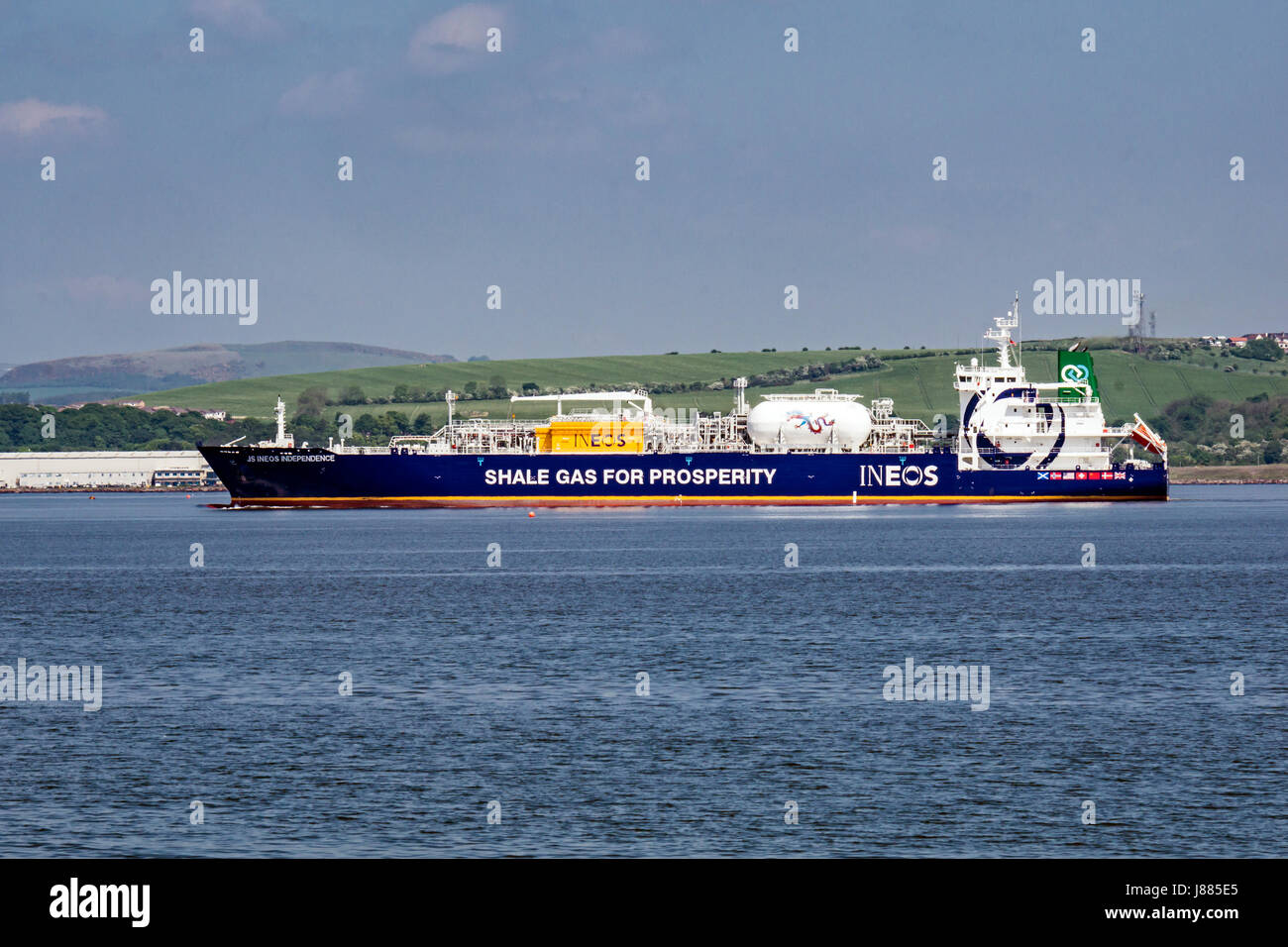 Shale gas carrying vessel J S INEOS Independence sailing up the Firth ...