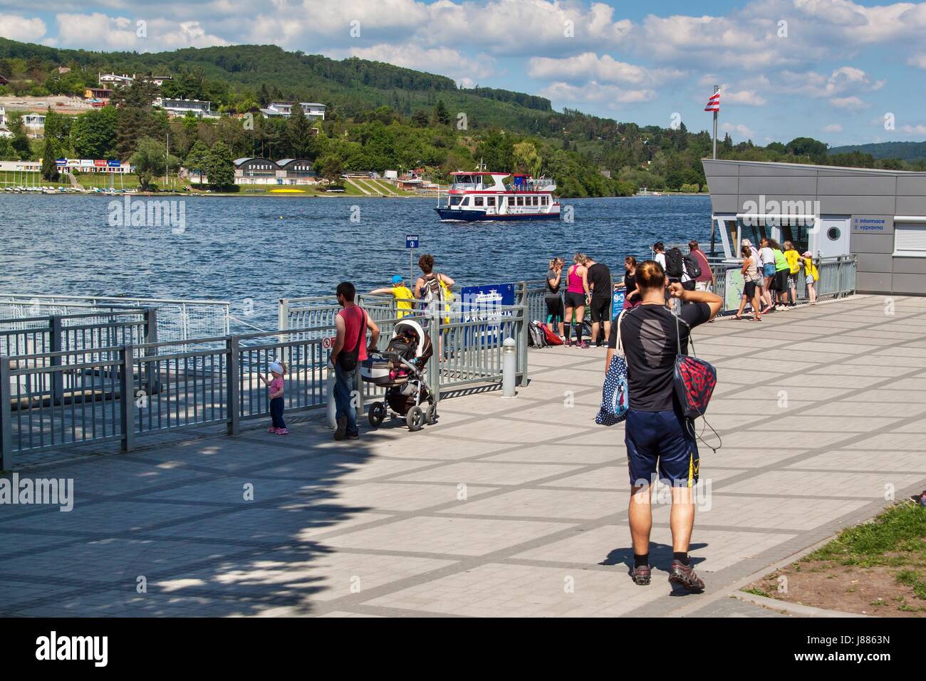 BRNO, CZECH REPUBLIC -27 MAY, 2017: Cruise ship at Brno dam. Vacation ...