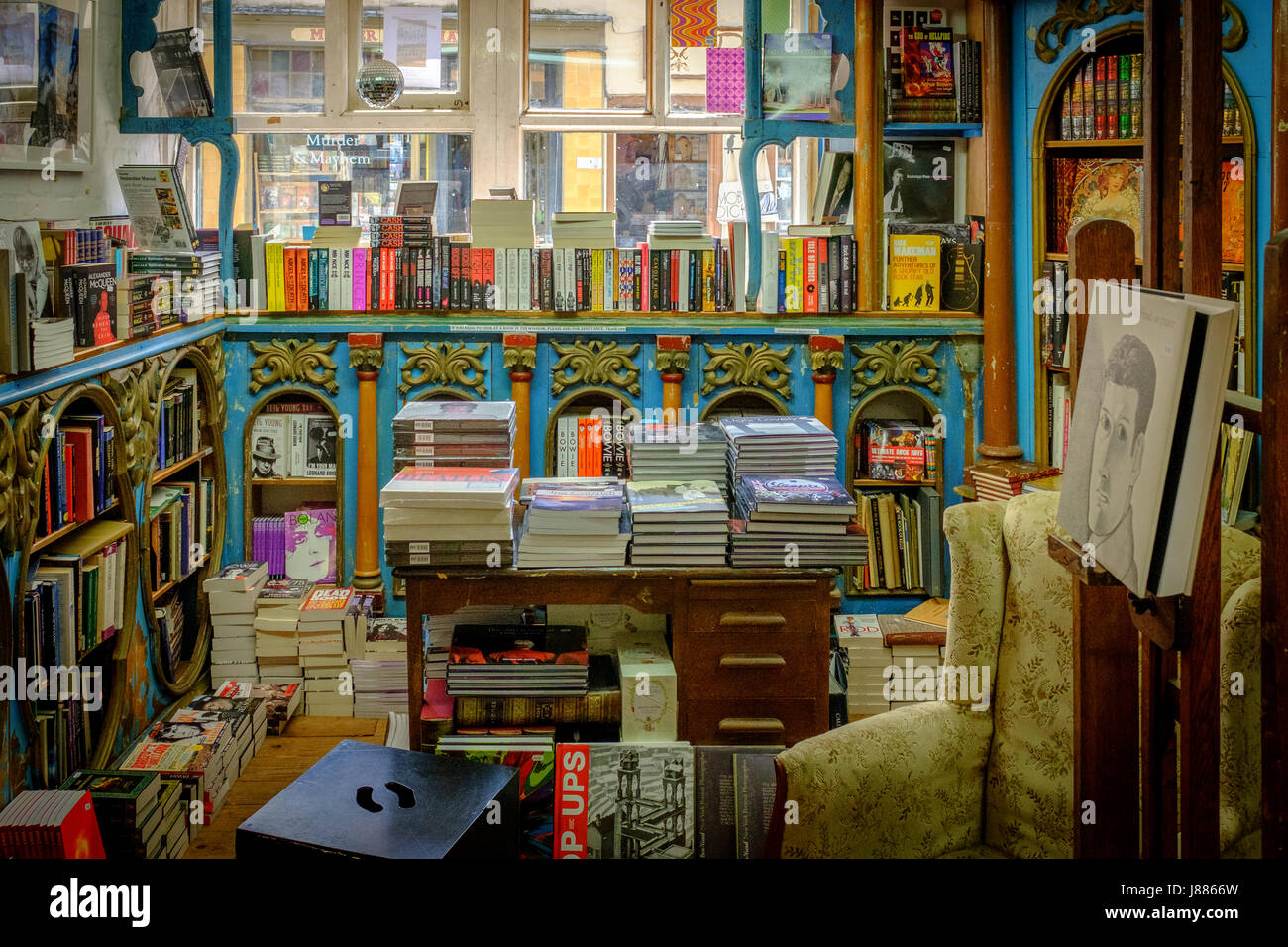 Second Hand Bookshop High Resolution Stock Photography and Images - Alamy