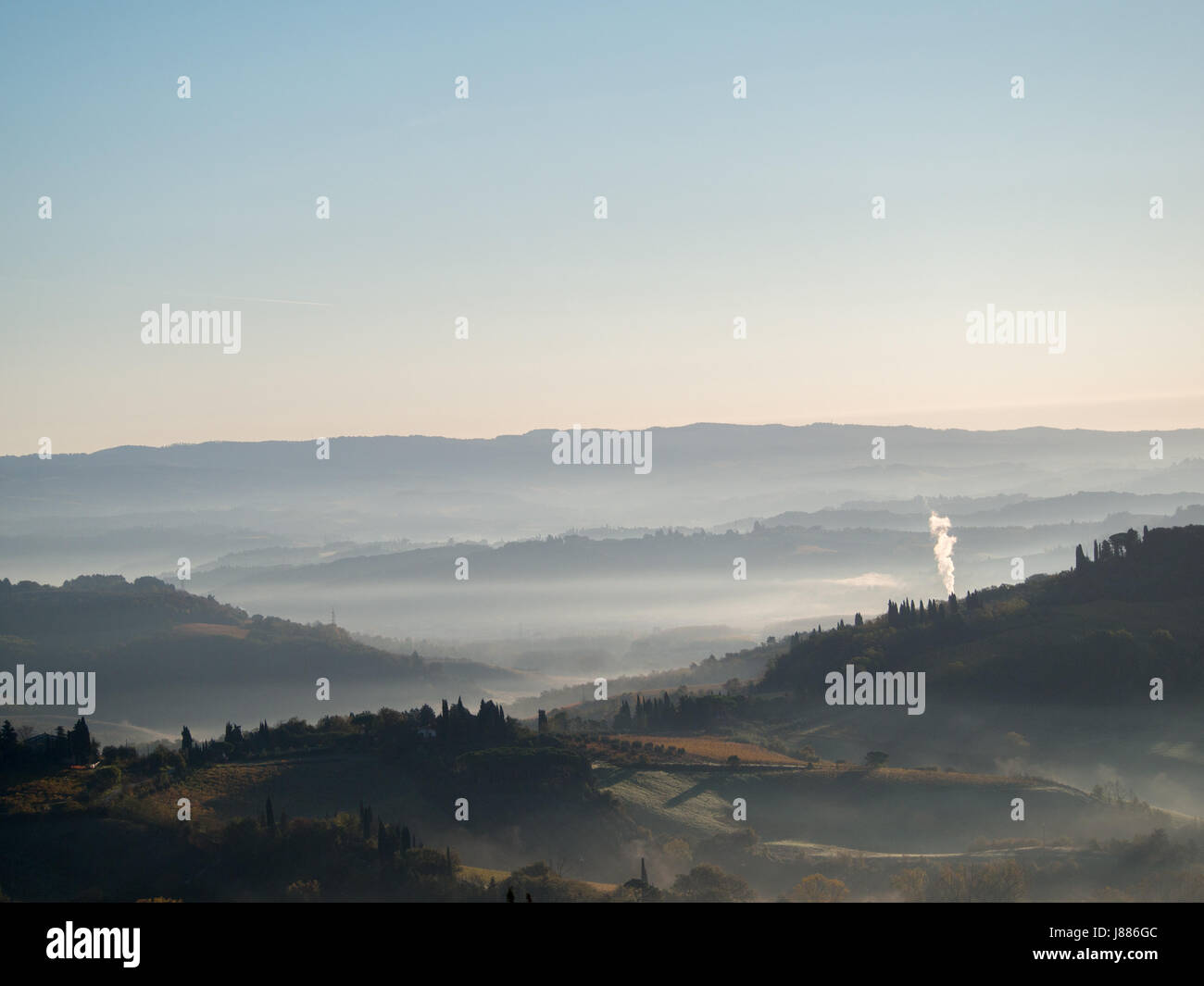 Dawn urban landscape hi-res stock photography and images - Alamy