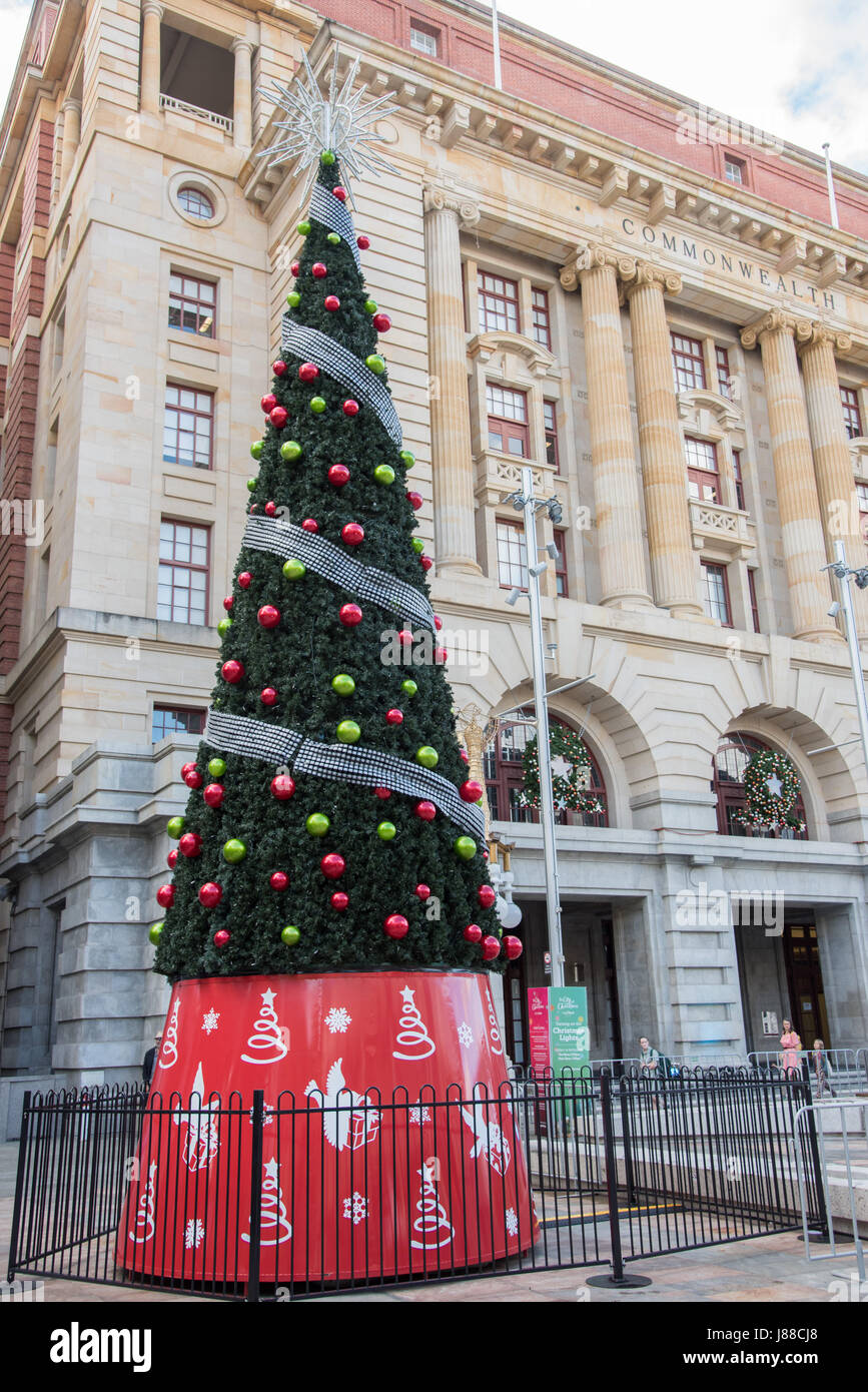 City of perth christmas tree hi-res stock photography and images - Alamy