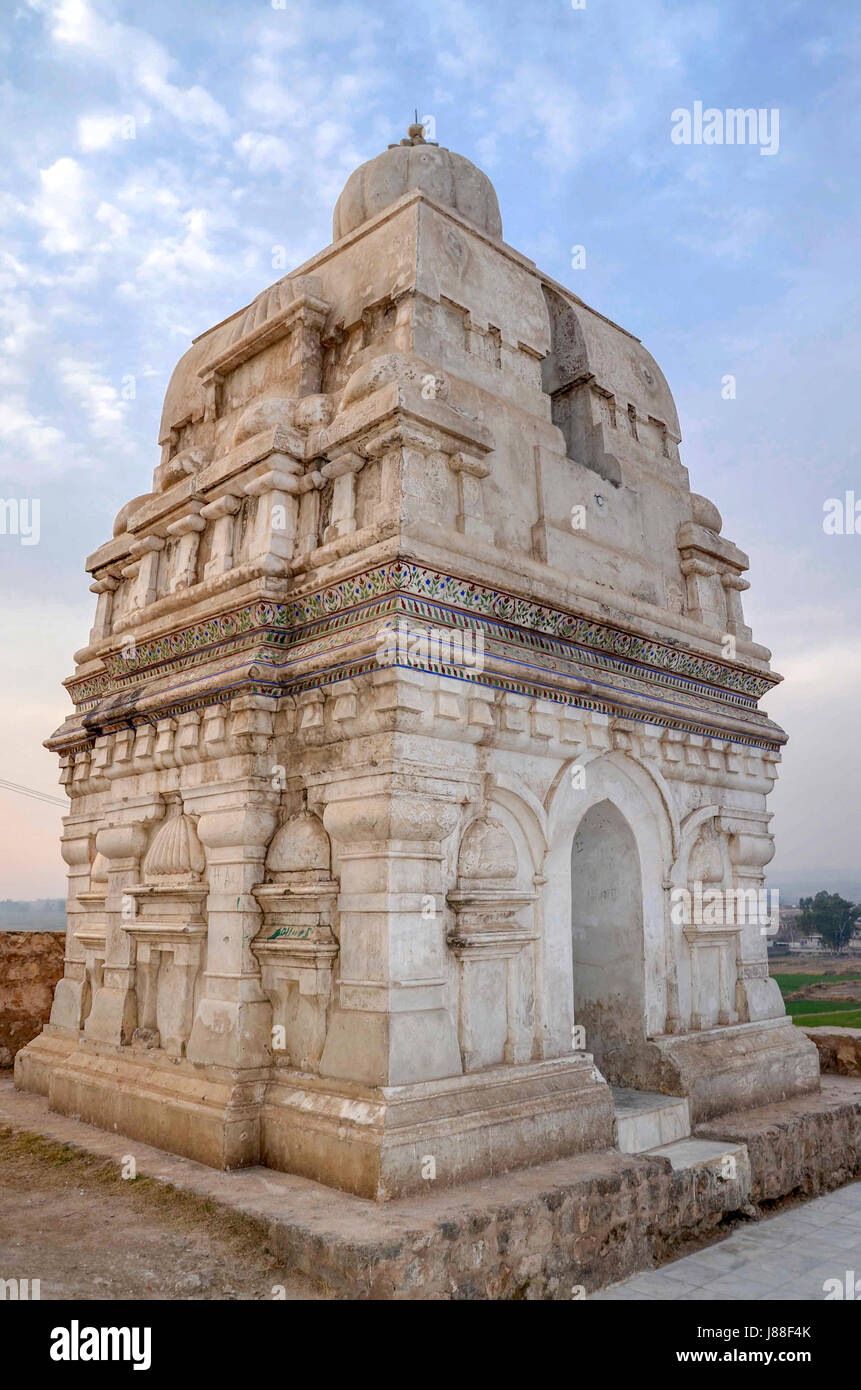 Katas Raj Temple, Chakwal, Punjab, Pakistan Stock Photo - Alamy