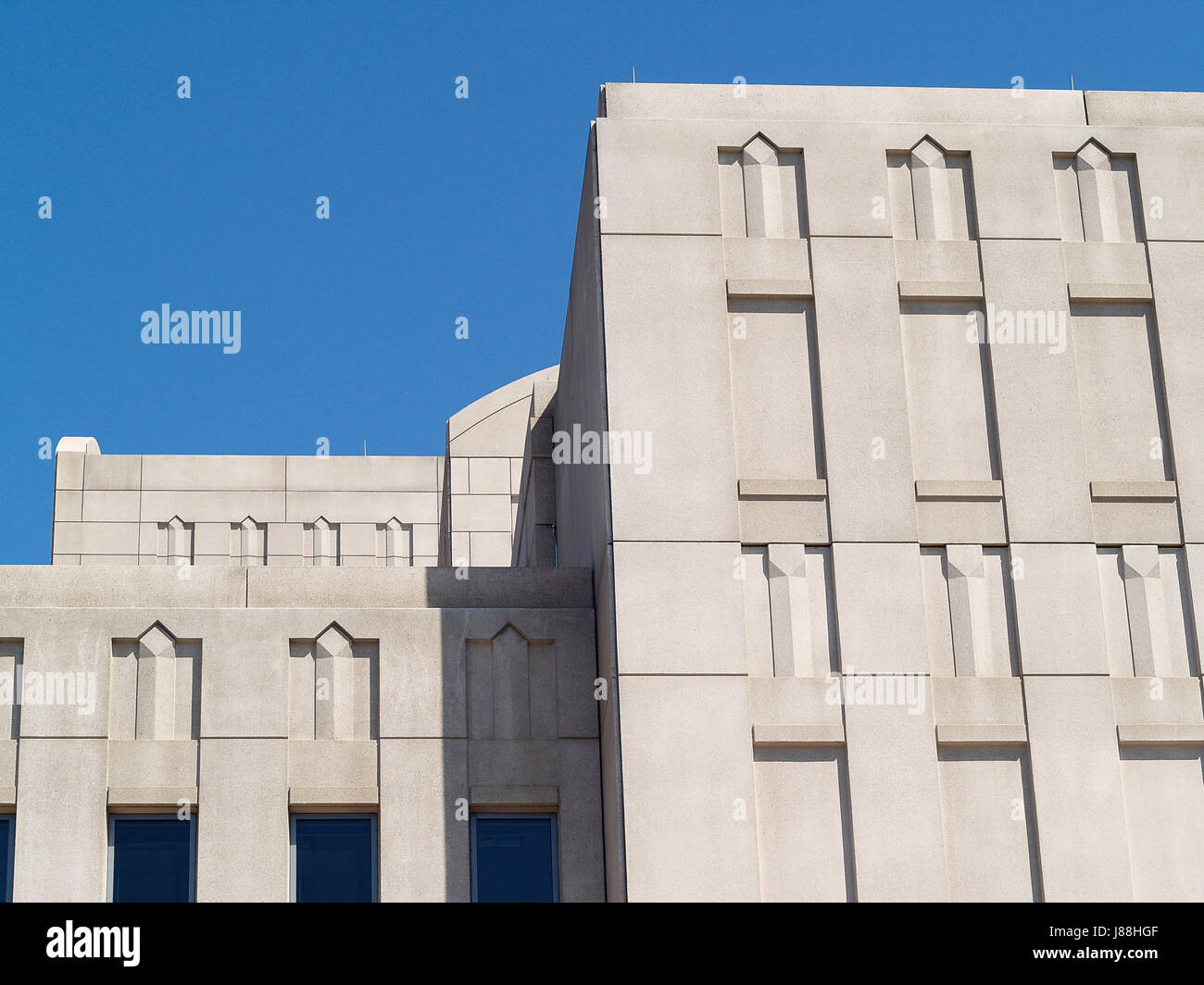 city, town, metropolis, office building, office block, block of offices ...