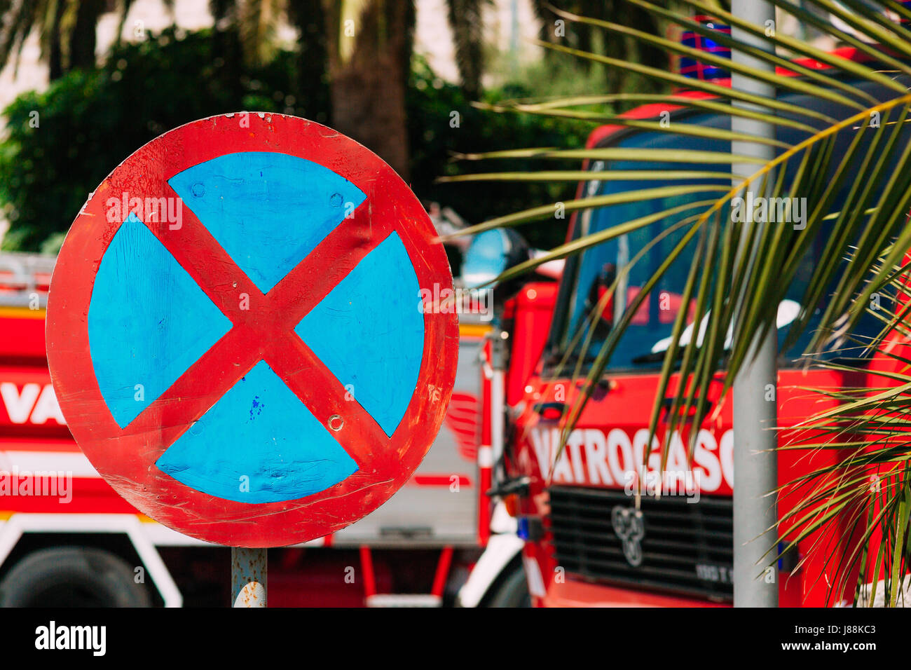 Road sign No Stopping . Nature in Montenegro Stock Photo - Alamy