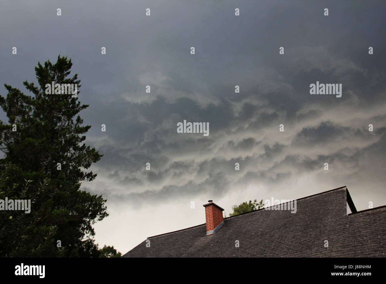 Inflow tail hi-res stock photography and images - Alamy