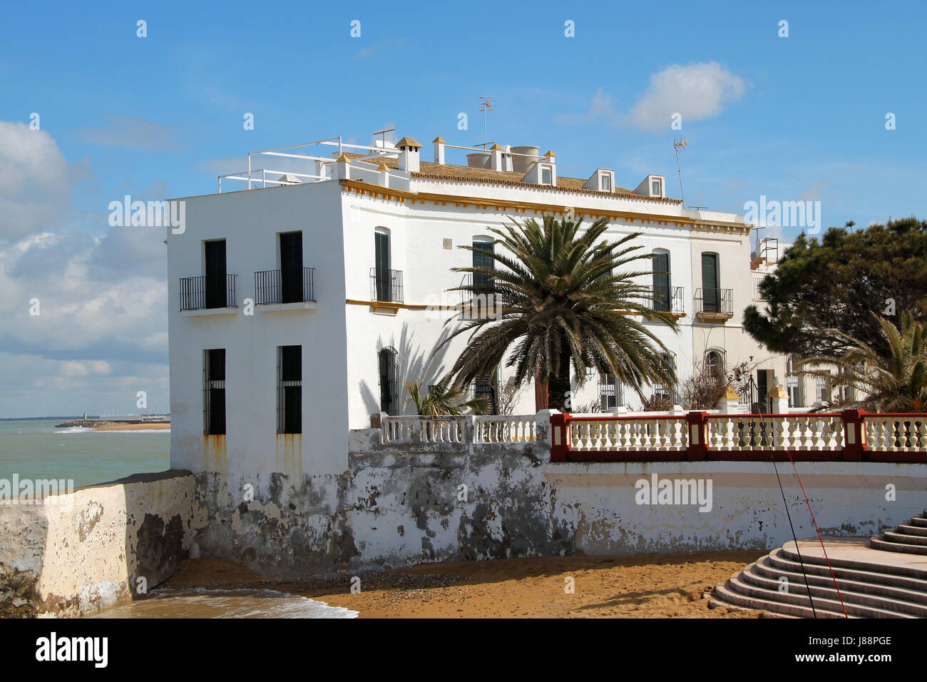 house, building, home, dwelling house, residential building, beach ...