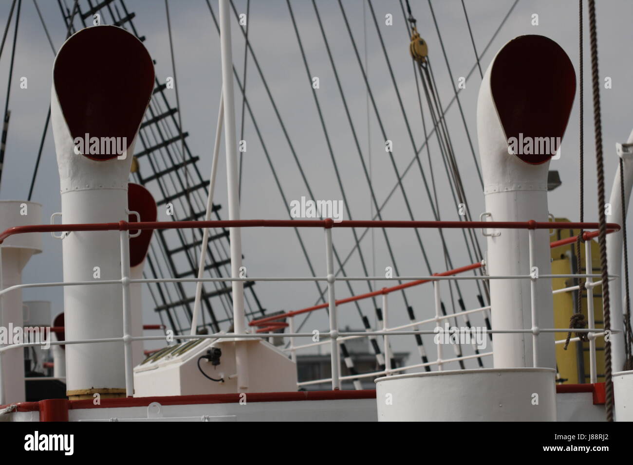 on an old windjammer,square rigger Stock Photo - Alamy