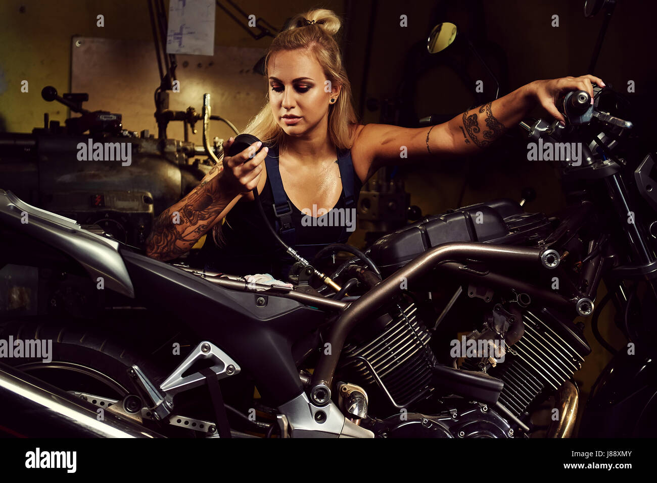 Moto repair hi-res stock photography and images - Alamy