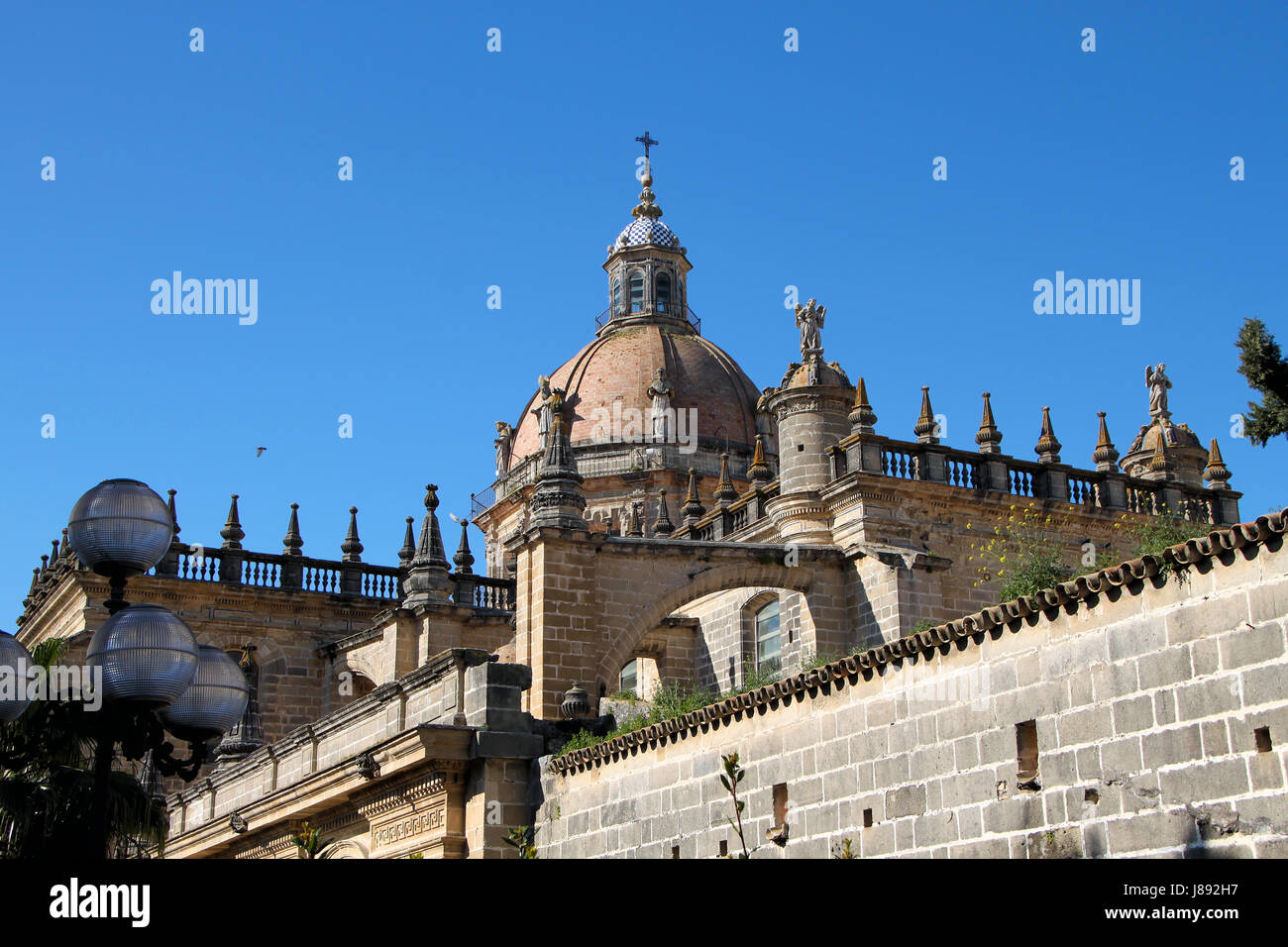 Catedral la colegiata hi-res stock photography and images - Alamy