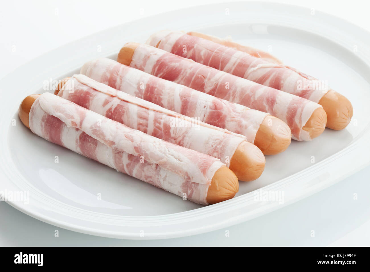 Fat rich sausage cheese hi-res stock photography and images - Alamy