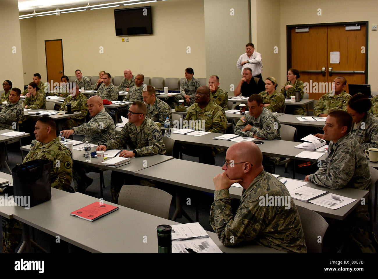 Air and Army National Guardsmen attend a three-day training Joint ...