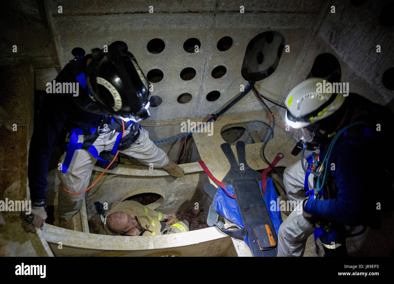 NAVAL SUPPORT FACILITY INDIAN HEAD, Md. – Cpl. Jeffrey A. Moultrie, rescue specialist, and Staff ...