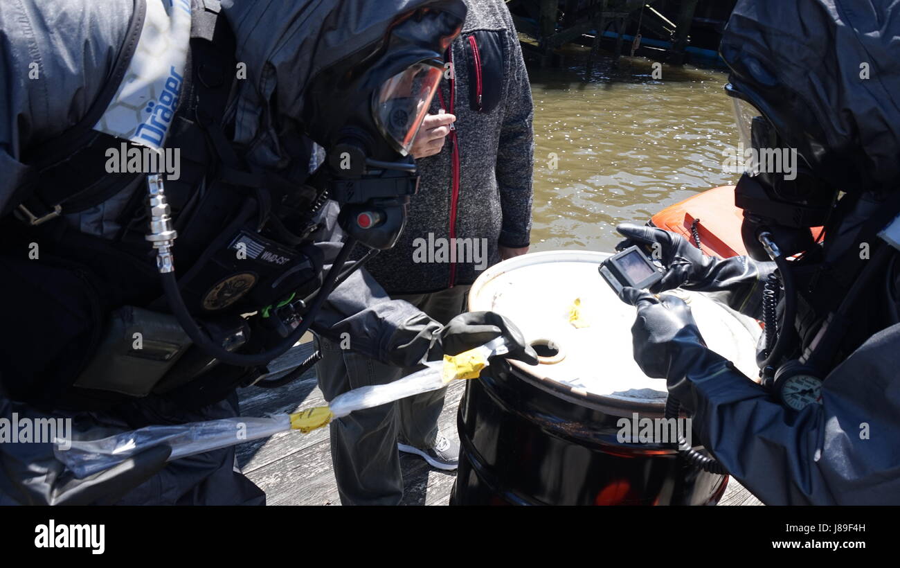 33rd civil support team hi-res stock photography and images - Alamy