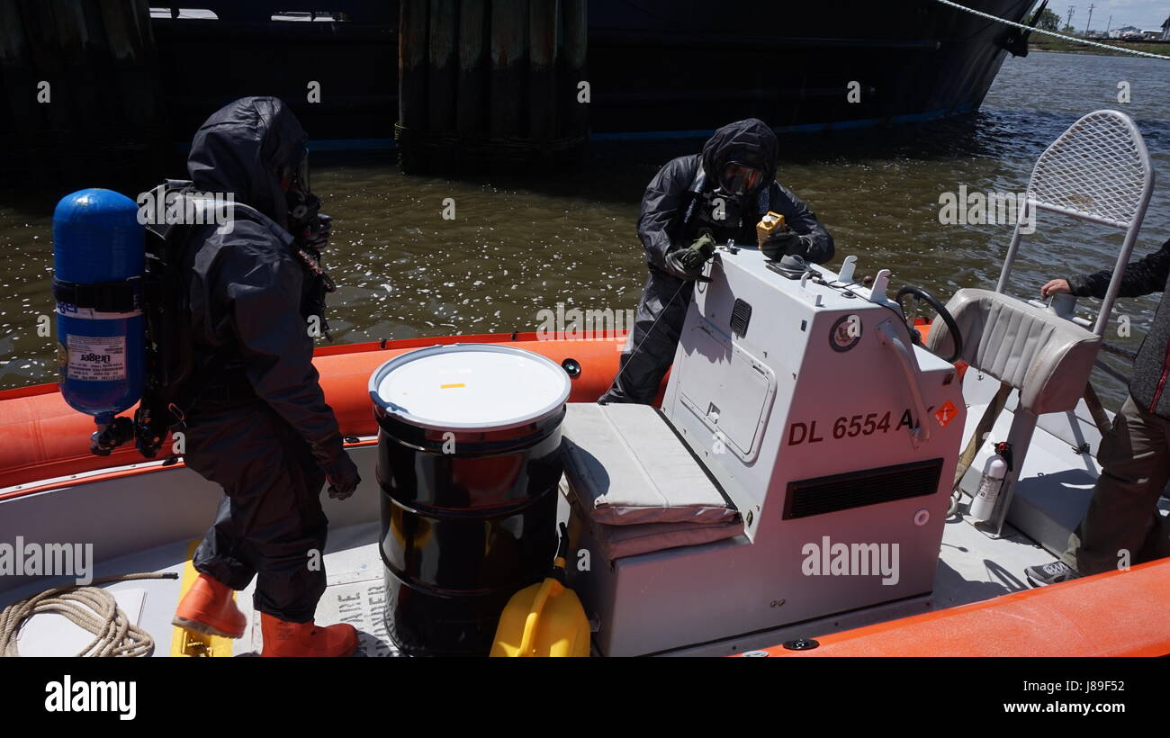 33rd civil support team hi-res stock photography and images - Alamy