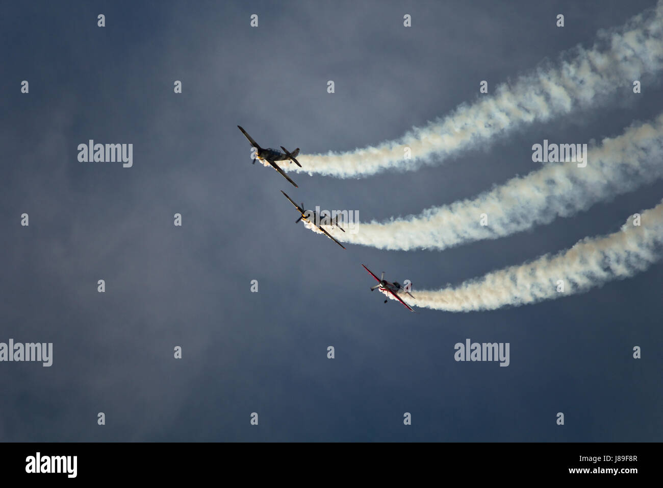 propeller, dynamic, military, fighter, aircraft, aeroplane, plane ...