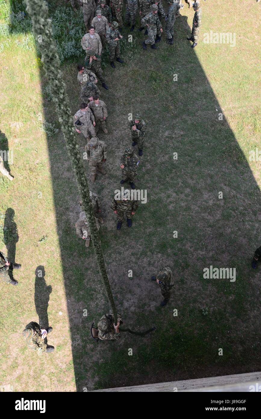 U.S. paratroopers assigned to 1st Battalion, 503rd Infantry Regiment ...