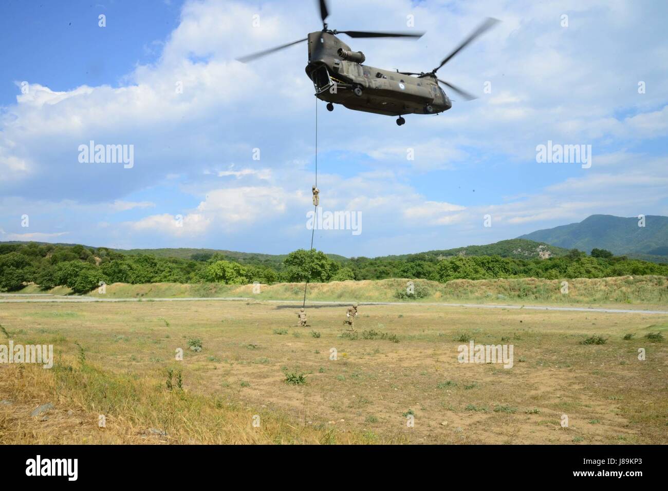 Paratroopers from 1st Battalion, 503rd Infantry Regiment, 173rd ...