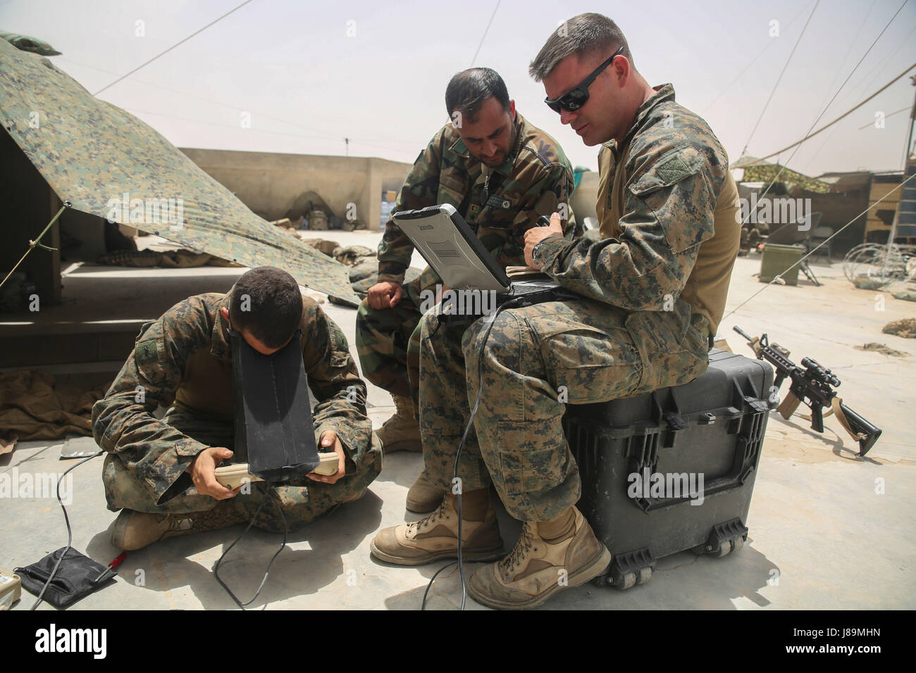 Marines unmanned aerial system hi-res stock photography and images - Alamy