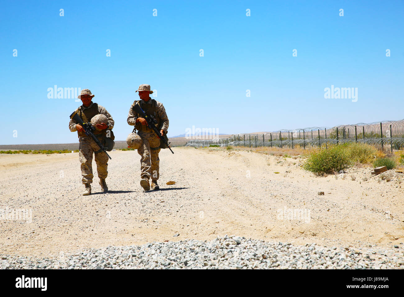 Marines with Marine Wing Support Squadron (MWSS) 373 return from their ...