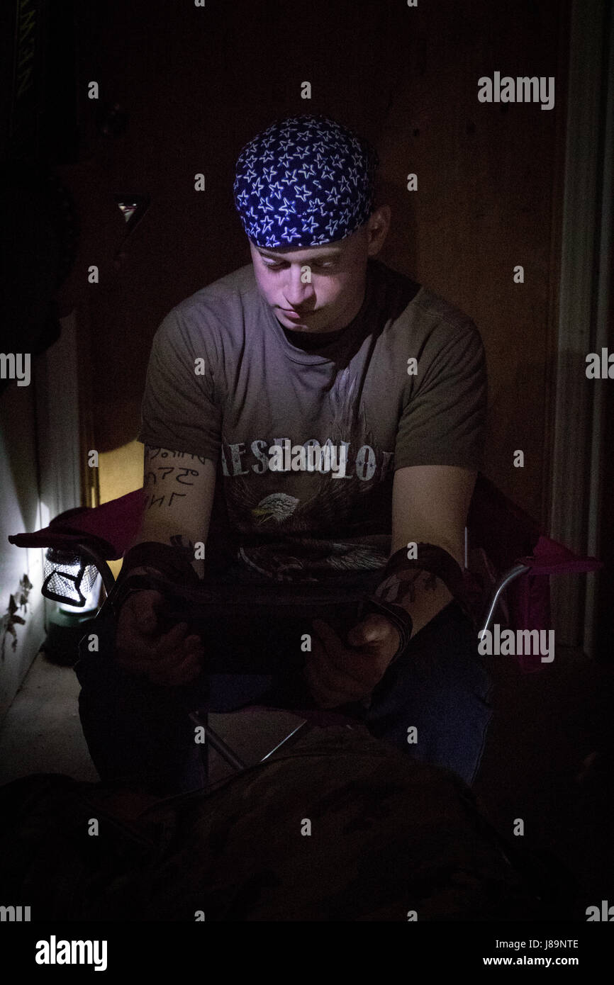 Soldiers of the 753rd Explosive Ordnance Disposal (EOD) of Kingwood, W ...